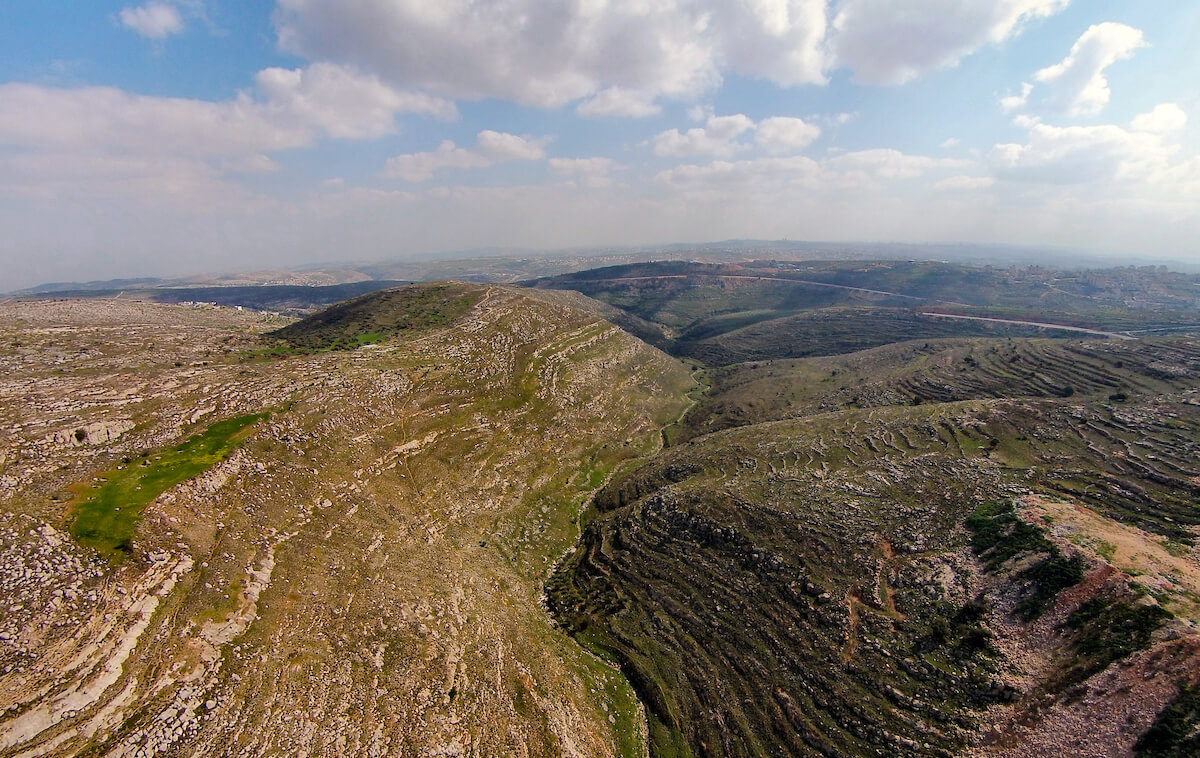 How God’s Promised Land Gives You Hope Here and Now - Wayne Stiles